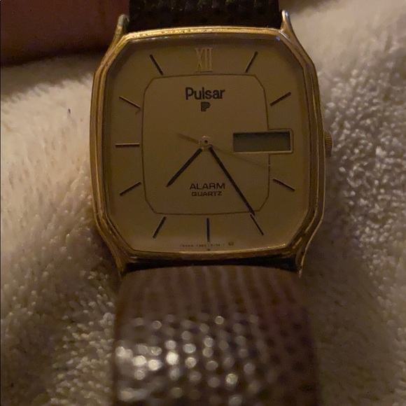 Pulsar | Accessories | Vintage Mens Gold Pulsar Watch | Poshmark